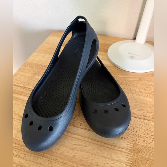 CROCS | Shoes | Crocs Kadee Black Womens Shoes Ballerina Flats Gently ...